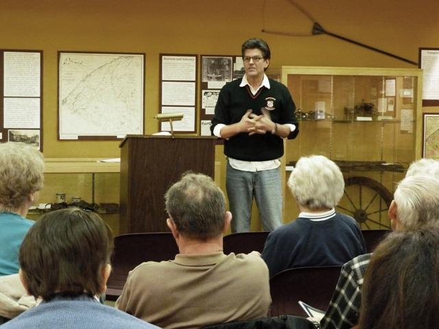 The Pen and the Sword: Press, War, and Terror in the 21st Century ...